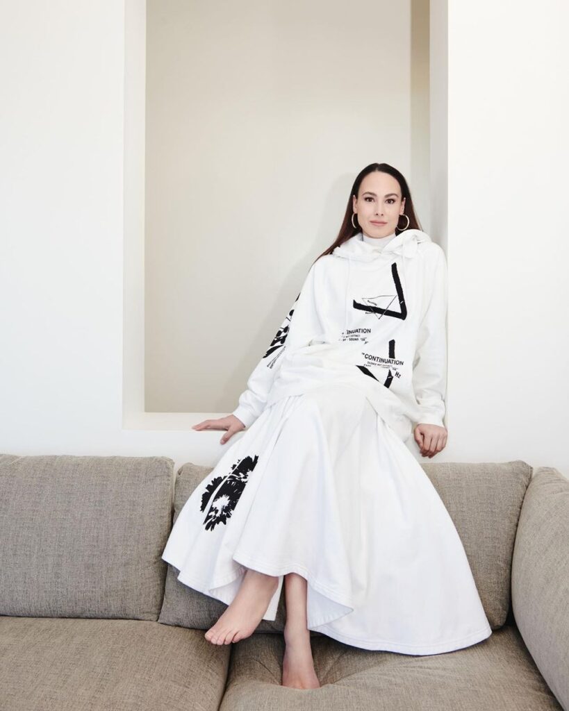 Kamala Harris'in yeğeni Meena Harris de model çıktı - Magazin Life