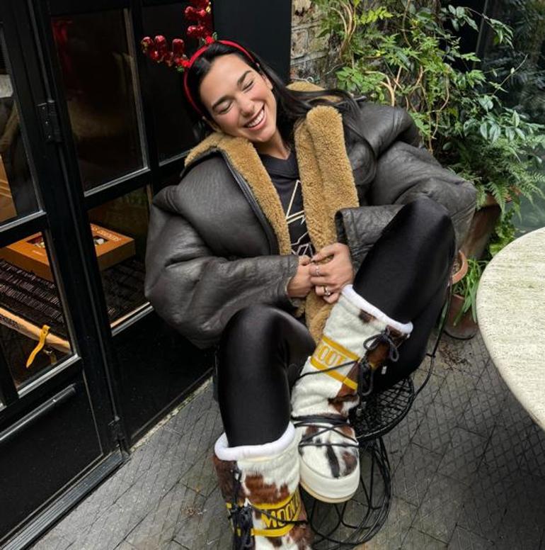 Dua Lipa ve Callum Turner Nişanlandı - Magazin Life