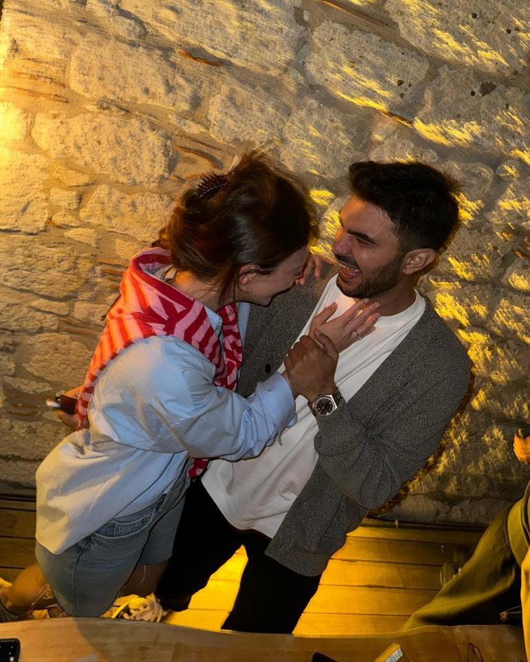 Rabia Soytürk ve Samet Vuruşan'ın Aşk Hikayesi: Evlilik Teklifi ve ...