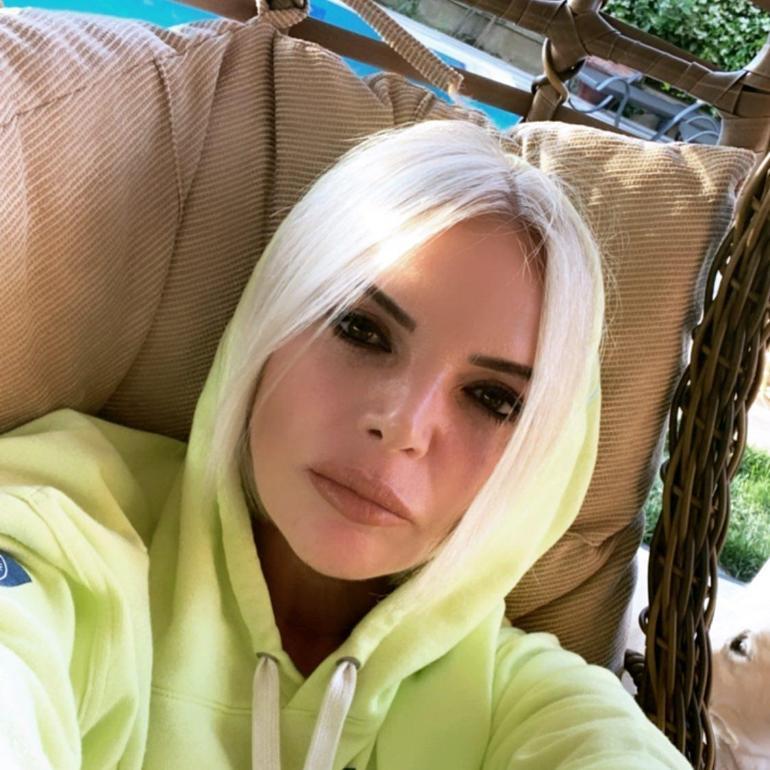 Fulden Uras'ın Babası Vefat Etti - Magazin Life