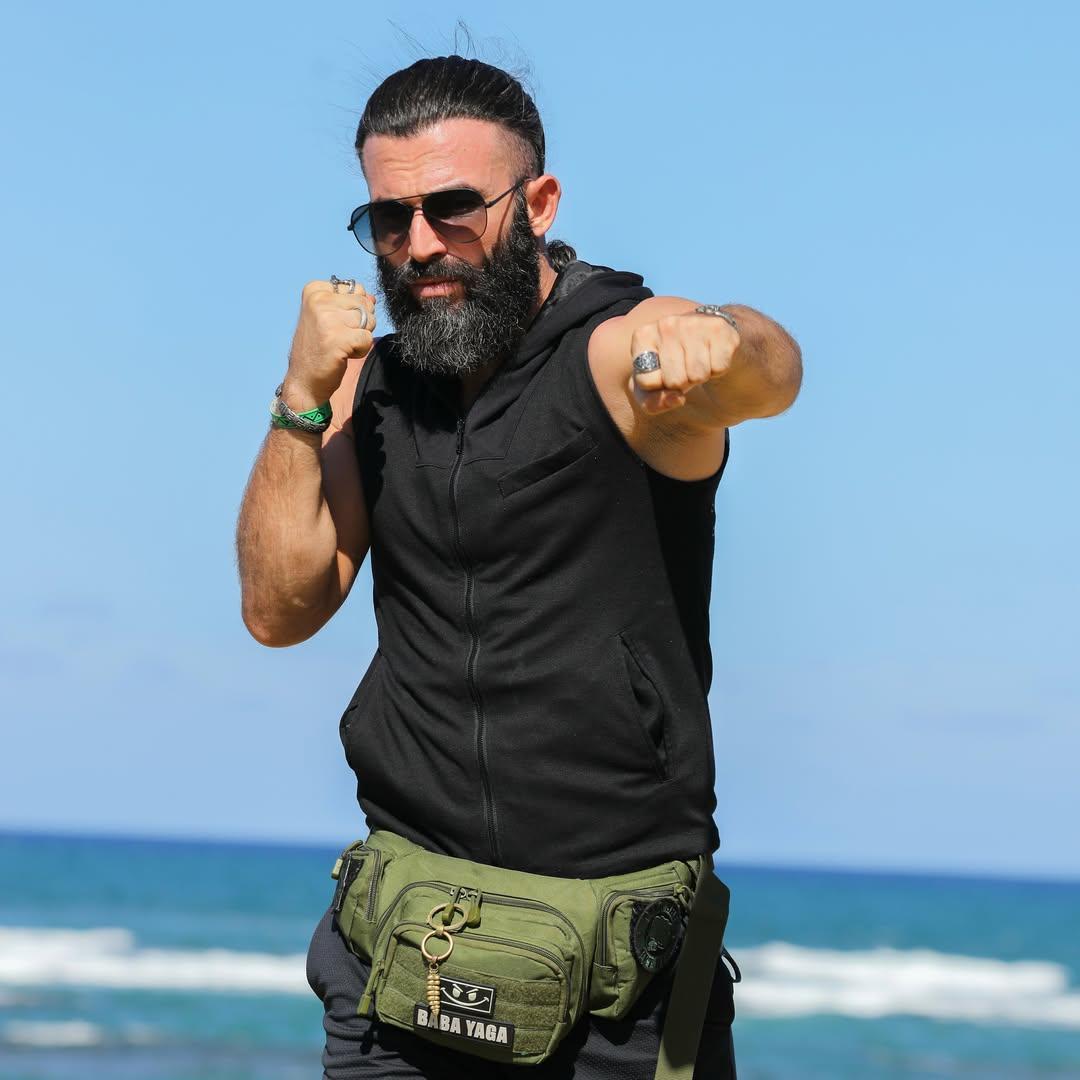 Survivor Turbo Turabi müzikçi oldu! İngilizce müziği toplumsal medyada ...