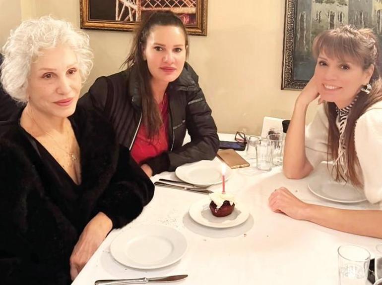 İstemiyordum lakin çok sevdim... Dördüncü çocukta ben de yaparım ...