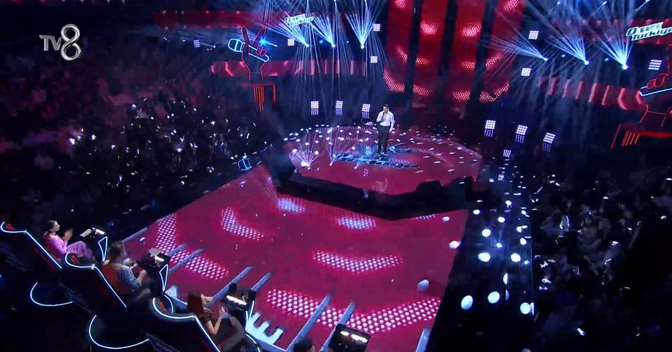 O Ses Türkiye'de sesiyle büyüledi! Mert Özer hayat kıssasıyla heyet ...